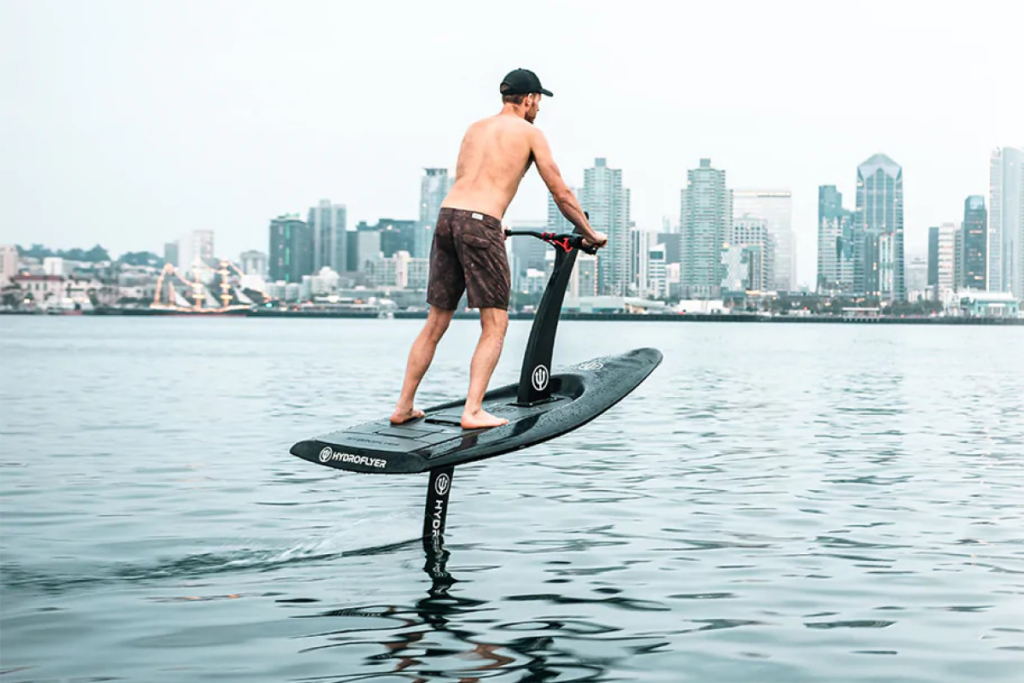 Hydroflyer Cruiser E-Foil - the future of e-foiling arrived